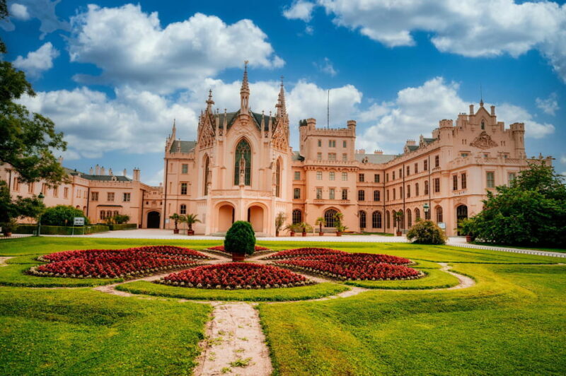 4 castles private day trip from Vienna to South Moravia - Costs and Whats Included