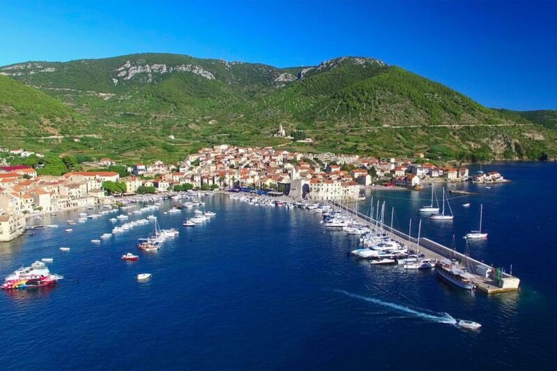 4 Caves & Komia Private Speedboat Tour from Split - Frequently Asked Questions