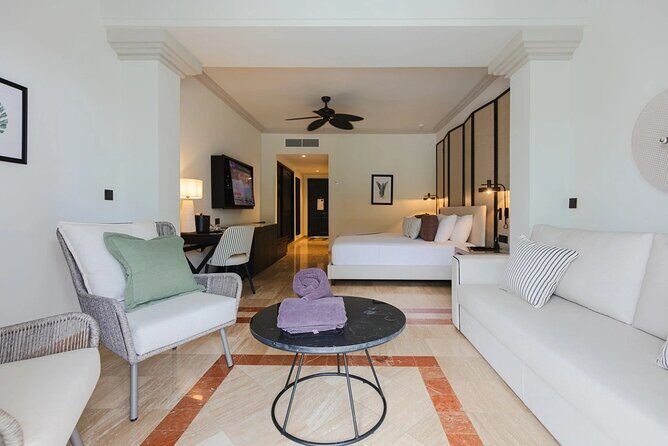 4 Day All Inclusive Vacation to Jamaica with Floating Breakfast - Key Points