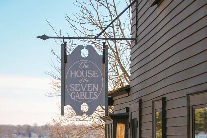 4 Day Boston and North East Coast Exploration - Day Two: Salem, Coastlines, and Haunted Tales
