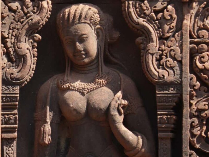 4-Day Hidden Kingdoms of Angkor Tour - Day 2: Remote Jungle Temples—Beng Mealea and Koh Ker