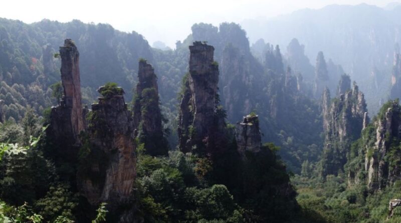 4-Day Highlights of Zhangjiajie With Sunrise Experience - What Does This Tour Really Offer?