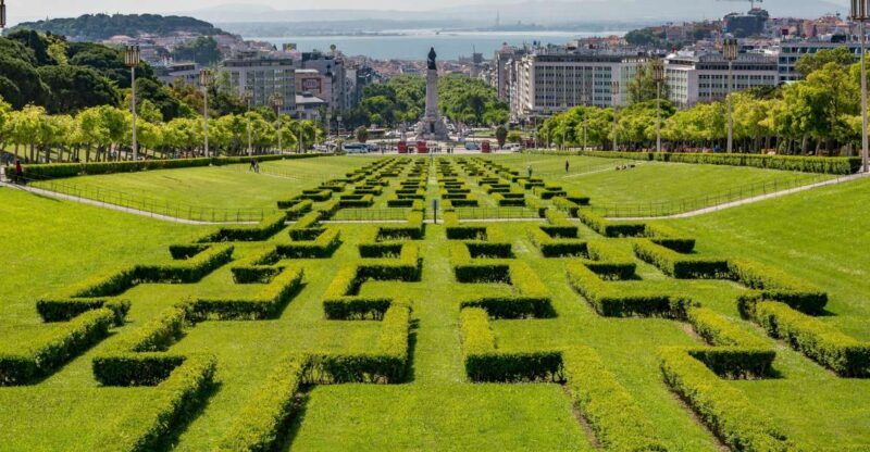 4-Day Portugal Tour from Madrid: Lisbon and Fatima - In The Sum Up