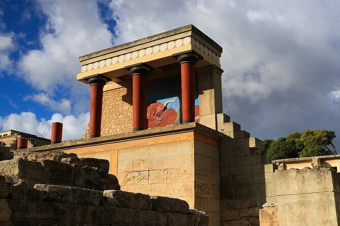 4 Day Private Tour, Crete, Santorini, Mykonos, Delos from Athens - Day 4: Return to Athens via Piraeus