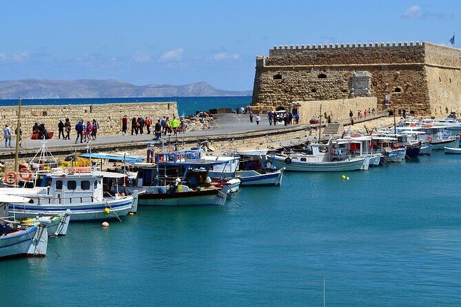 4 Day Private Tour, Crete, Santorini, Mykonos, Delos from Athens - Who Should Consider This Tour?