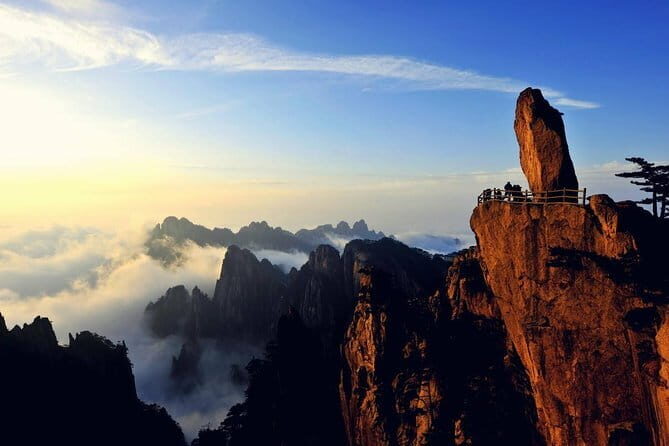 4-Day Private Tour to Mount Huangshan from Shanghai - Key Points