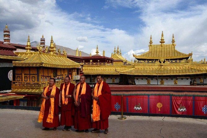 4-Day Small Group Lhasa Classic City Tour from Chongqing - Exploring Lhasa: A Deep Dive into the Itinerary