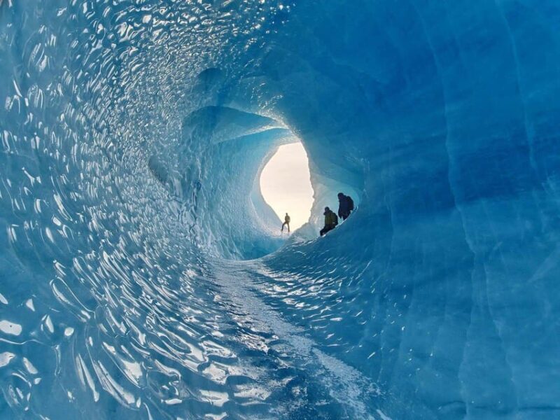 4-Day South Coast, Blue Ice Cave, Glacier Lagoon Tour - Key Points