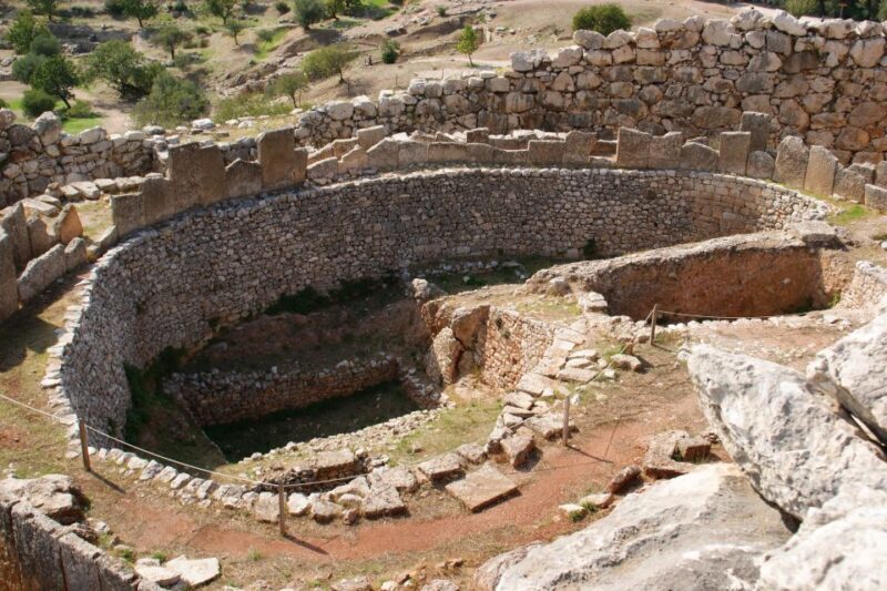 4-Day Tour of Mycenae, Epidaurus, Olympia, Delphi & Meteora - Day 4: Meteora’s Monastic Marvel & Historic Stop at Thermopylae