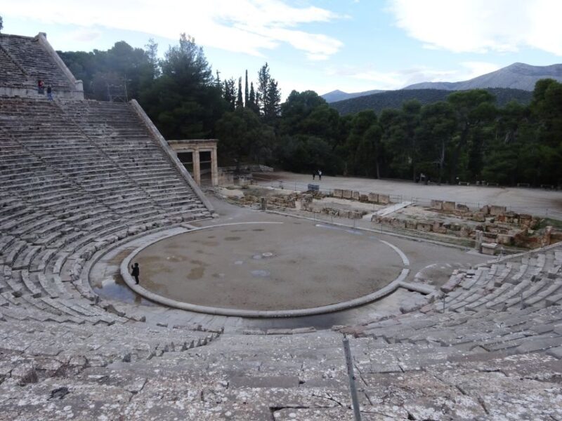 4-Day Tour of Mycenae, Epidaurus, Olympia, Delphi & Meteora - FAQs