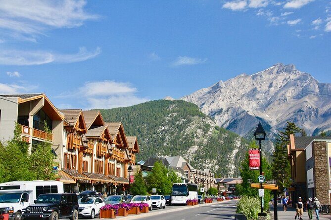 4 Day Tour through Calgary and the Canadian Rockies - Day 4: From the Rockies to Vancouver via Hope and Kamloops