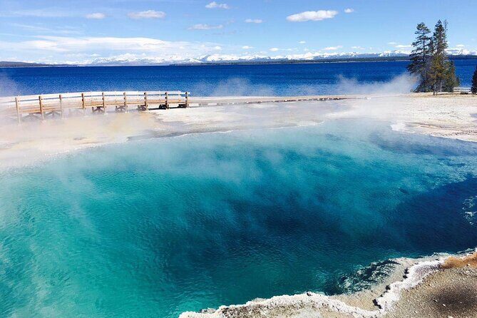4-Day Yellowstone and Mount Rushmore Tour from Salt Lake City - Key Points