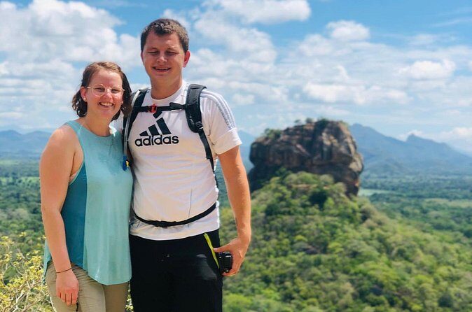 4 Days 3 Nights explore sri Lanka with holiday walkers sri Lanka - FAQ