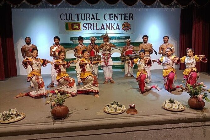 4 Days Amaizing Classic Mini Tour Sri Lanka - Day 4: Sacred Cities and Departure