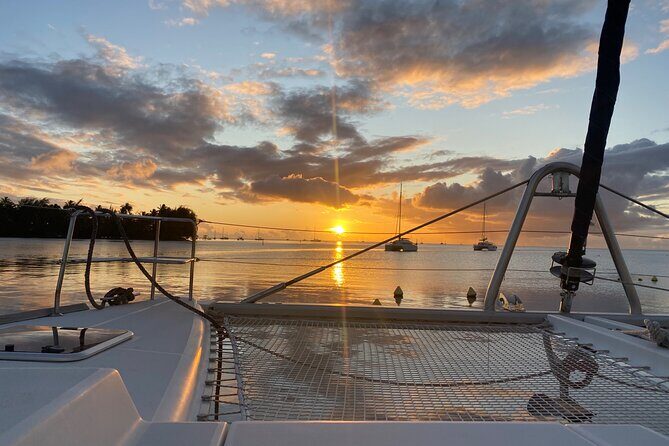 4 Days and 3 Nights in Catamaran on Raïatea and Tahaa - A Natural Escape on Raiatea and Tahaa by Catamaran