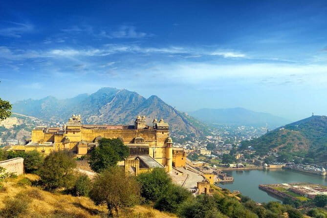 4 Days Golden Triangle India Tour - Exploring the Highlights of the Golden Triangle