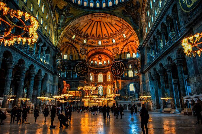 4 Days Istanbul & Cappadocia with Cave Hotel + Optional Balloon - Discovering Istanbul: The Crossroads of Continents