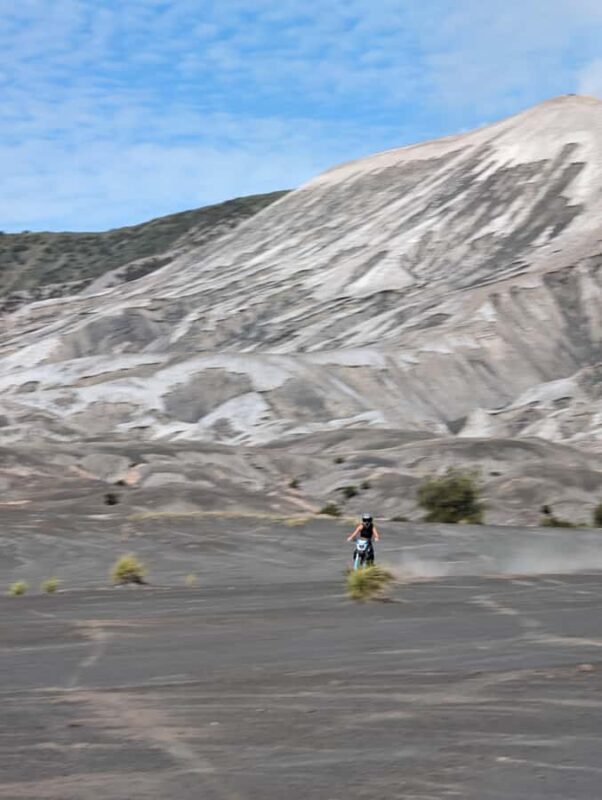 4 days Road trip East java . Mt Bromo, Mt ijen - Who is this tour best suited for?