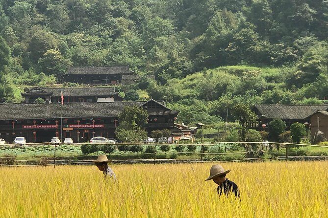 4 Days Zhangjiajie Experience Tour(Luxurious Mountain&Lake View Hotel) - Day 4: Tianmen Mountain & Shiyanping Village