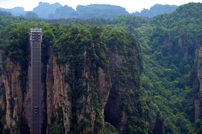 4 Days Zhangjiajie National Forest Park Hiking Tour (Classical Boutique Hotel) - Key Points