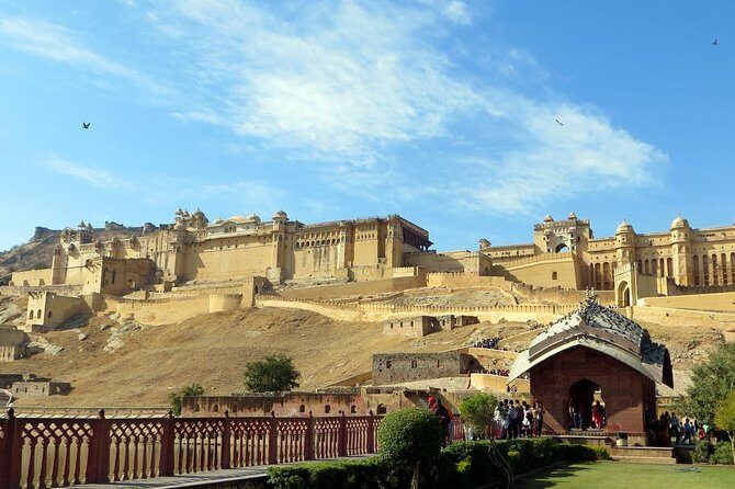 4 Days:Guided Taj Mahal, Fatehpur Sikri & Jaipur Tour From Delhi - Starting the Journey: From Delhi to Agra and Beyond