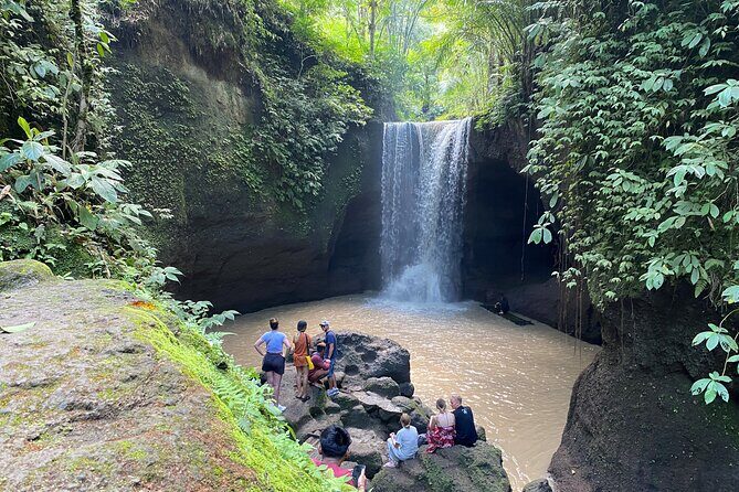 4 Easy Access Waterfalls Private Tour - The Sum Up