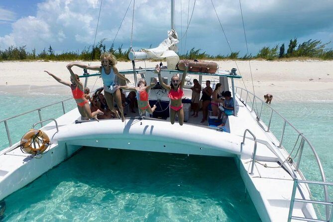 4-Hour Catamaran Sail and Snorkel Tour from Grace Bay - A Closer Look at the Experience