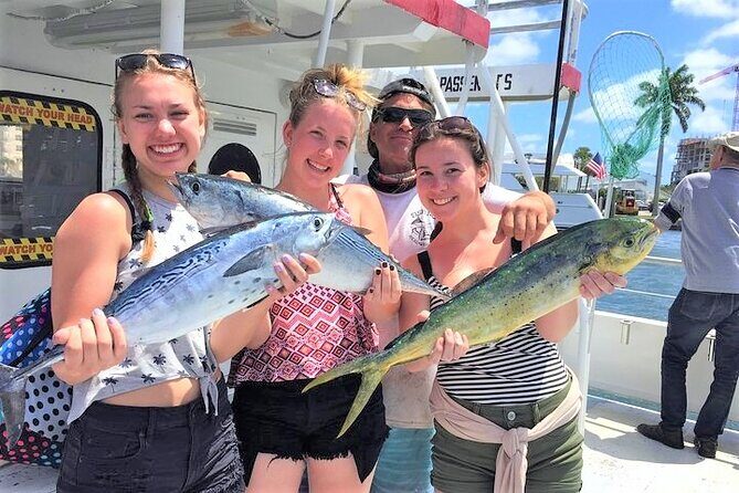 4-Hour Day or Night-Time Reef Bottom Fishing Charter in Fort Lauderdale - An In-Depth Look at the Experience