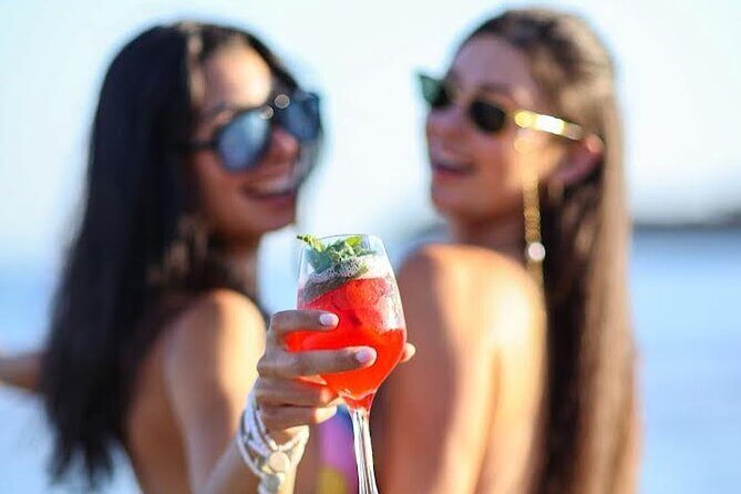 4 Hour Day Party at Beach Clubs in Mykonos - The Sum Up: Who Is This Tour Best For?