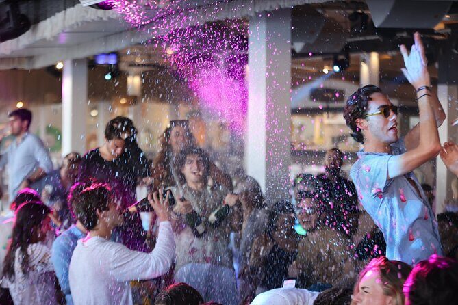 4 Hour Day Party at Beach Clubs in Mykonos - FAQ