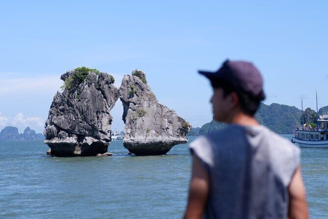 4-Hour Halong Bay Tour with Kayak & Thien Cung Cave Exploration - Key Points