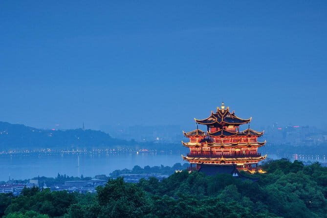 4-Hour Hangzhou Summit and Former Residence of Xueyan Hu Private Tour - Exploring Hangzhou in Four Hours: A Practical Guide to the Summit and Xueyan Hus Residence