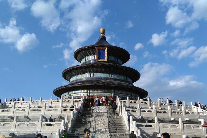4-hour Hongqiao Pearl Market Shopping & Temple of Heaven Visit - Authentic Experiences and Guided Insights