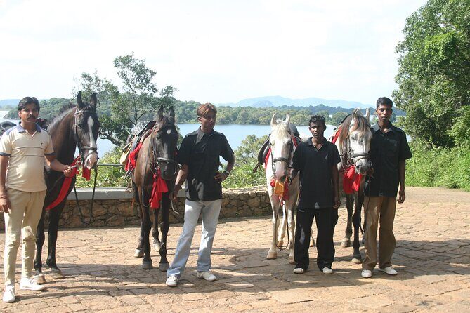 4-Hour Horse Riding in Nuwara Eliya - Key Points