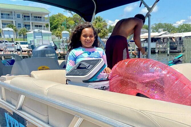 4 Hour Pontoon Rental from Crab Island - Why a Pontoon Rental in Destin Is Great for Your Vacation