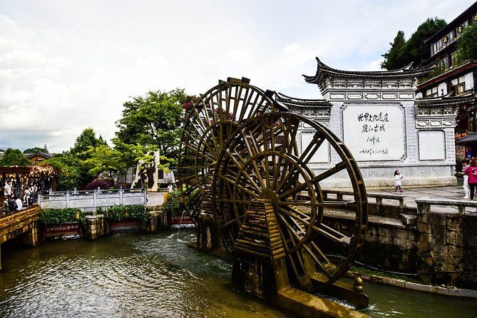 4 Hour Private Lijiang City Highlights Walking Tour - A Walk Through Lijiang’s Living History