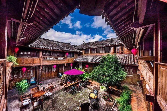 4 Hour Private Lijiang City Highlights Walking Tour - Authenticity and Insights
