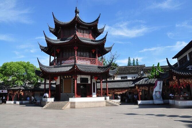 4-Hour Qibao Ancient Water Town Private Tour with Metro Experience - What Makes This Tour Stand Out