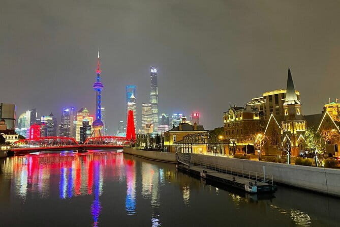 4-hour Riverside Sunset Bike Tour in Shanghai - Starting Point: Lujiazui and the Oriental Pearl Tower