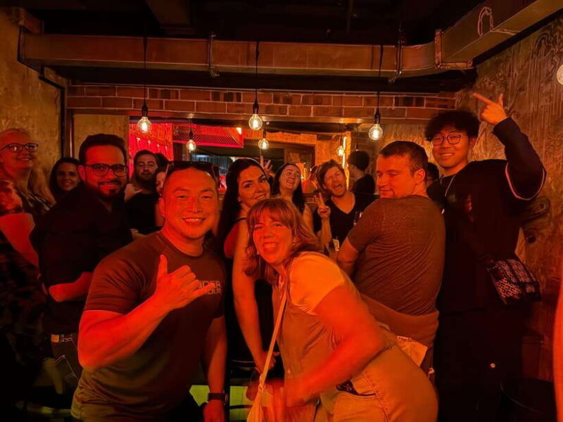 4-Hour Shanghai Pub Crawl (bars & nightclub hopping) - Key Points