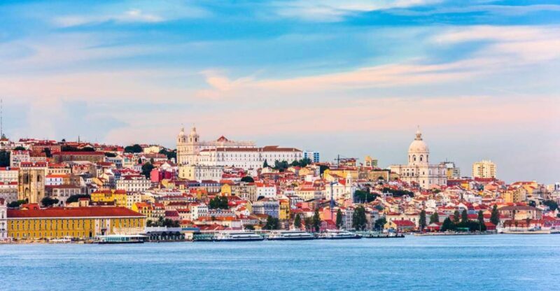 4-hour tour of Lisbon In Privete - Key Points