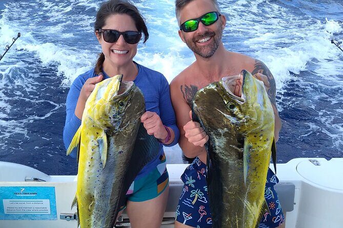 4 hours 34ft Day Dream Private Charter in Nassau - FAQs