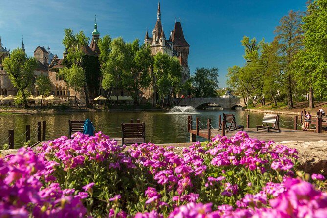 4 hours long private walking tour in Budapest - A Close Look at the 4-Hour Itinerary
