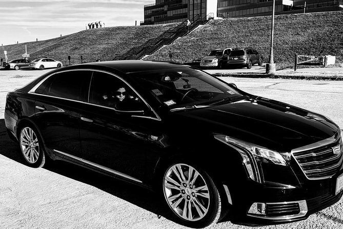 4 Hours of Chicago City Tour Sedan - Additional Notes and Considerations