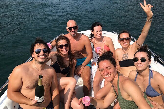 4 Hours Private Boat Tour in Lake Como with Captain - Exploring Lake Como from the Water
