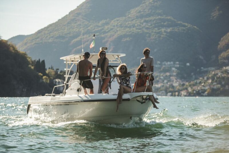 4 hours Private boat tour on lake of Como - An Authentic Slice of Lake Como in Style