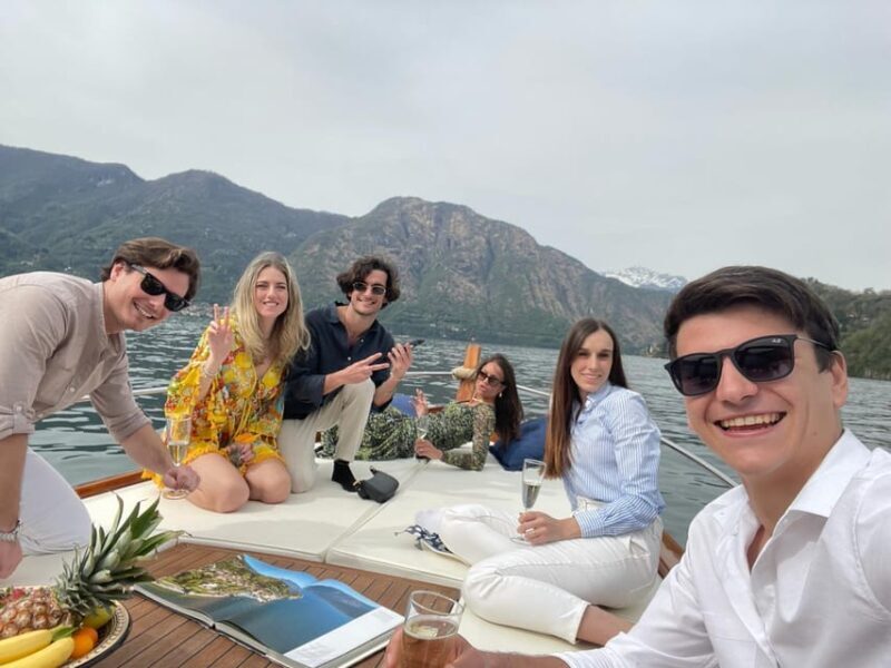 4 Hours Private Boat Touron Como Lake, Bellagio: (Wood Boat) - Frequently Asked Questions
