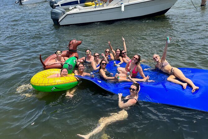 4 Hours Private Sandbar Pontoon Party - Family and Celebration Friendly