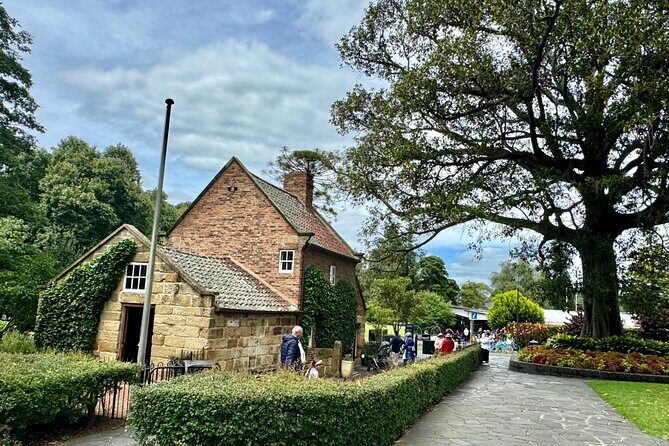 4 Hours Sightseeing Small Group Tour in Melbourne City - The Price and Value