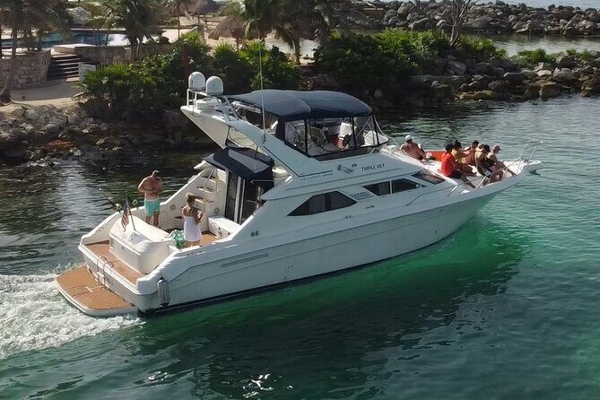 4 hours snorkel & beach tour - Private Yacht 47 ft - Authenticity and Unique Experiences